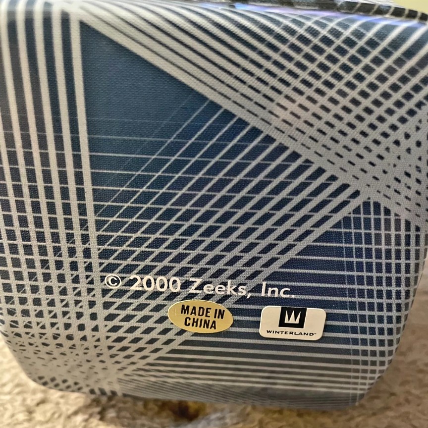 NSYNC COLLECTIBLE TIN TV BANK BY ZEEKS – DUDECAPZ BEANIE STORE